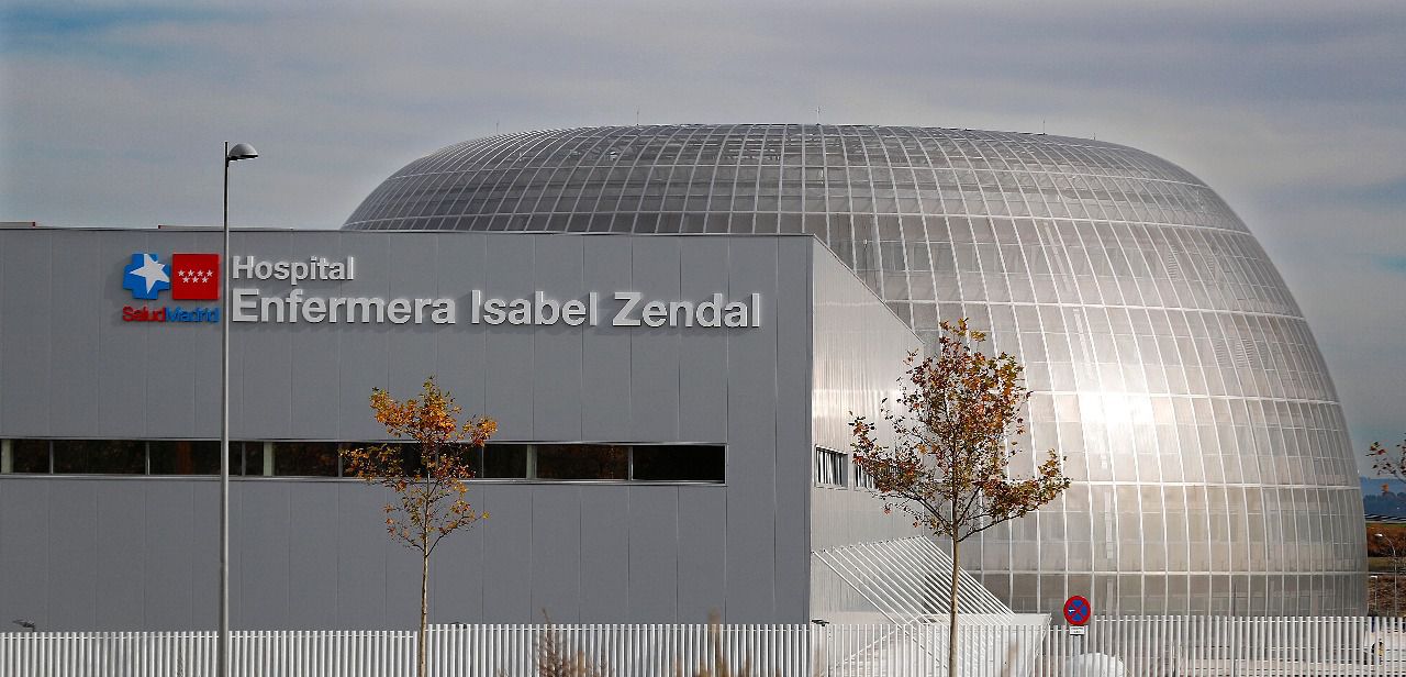 Isabel Zendal Nurse Hospital - Soluciones robóticas para hostelería ...